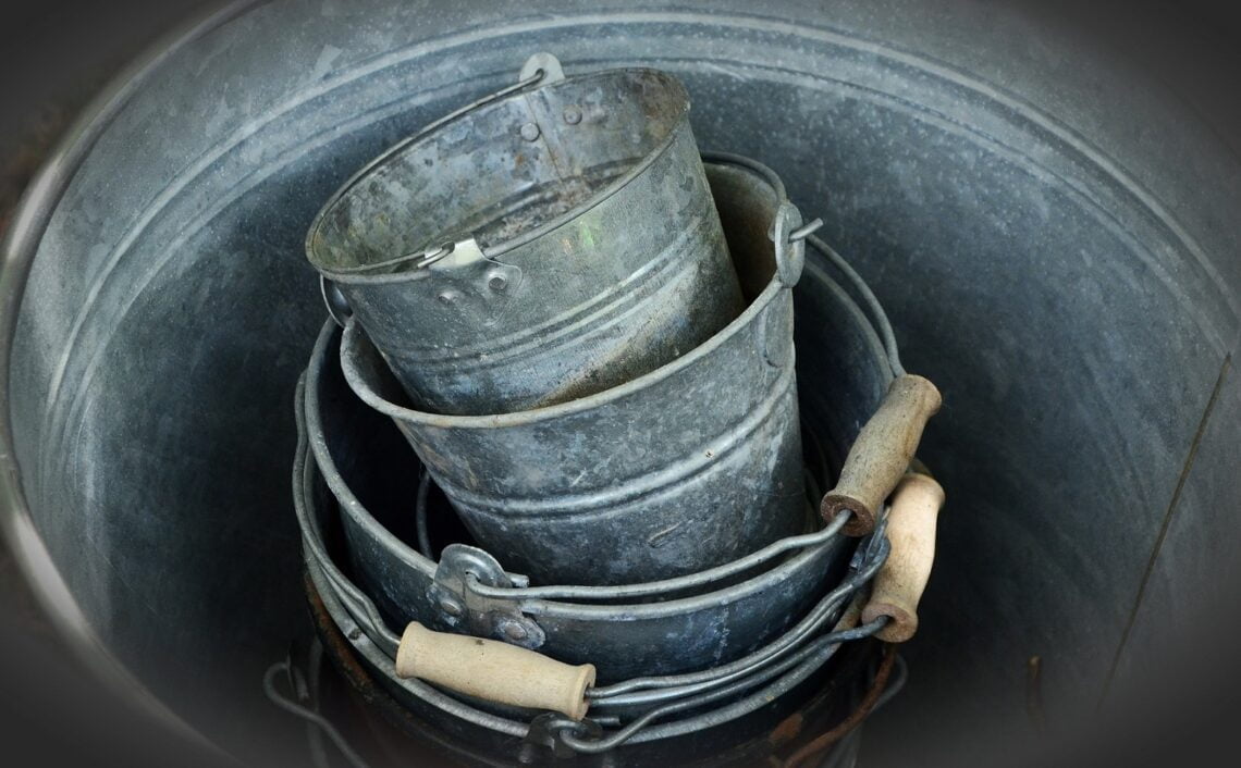 The Best Gardening Buckets For Every Garden Need - Money For My Beer